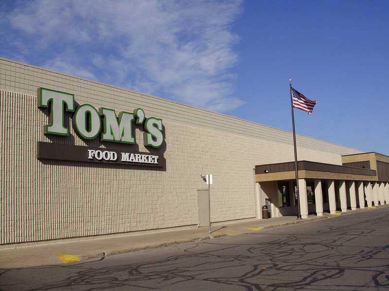 History - Tom's Food Markets